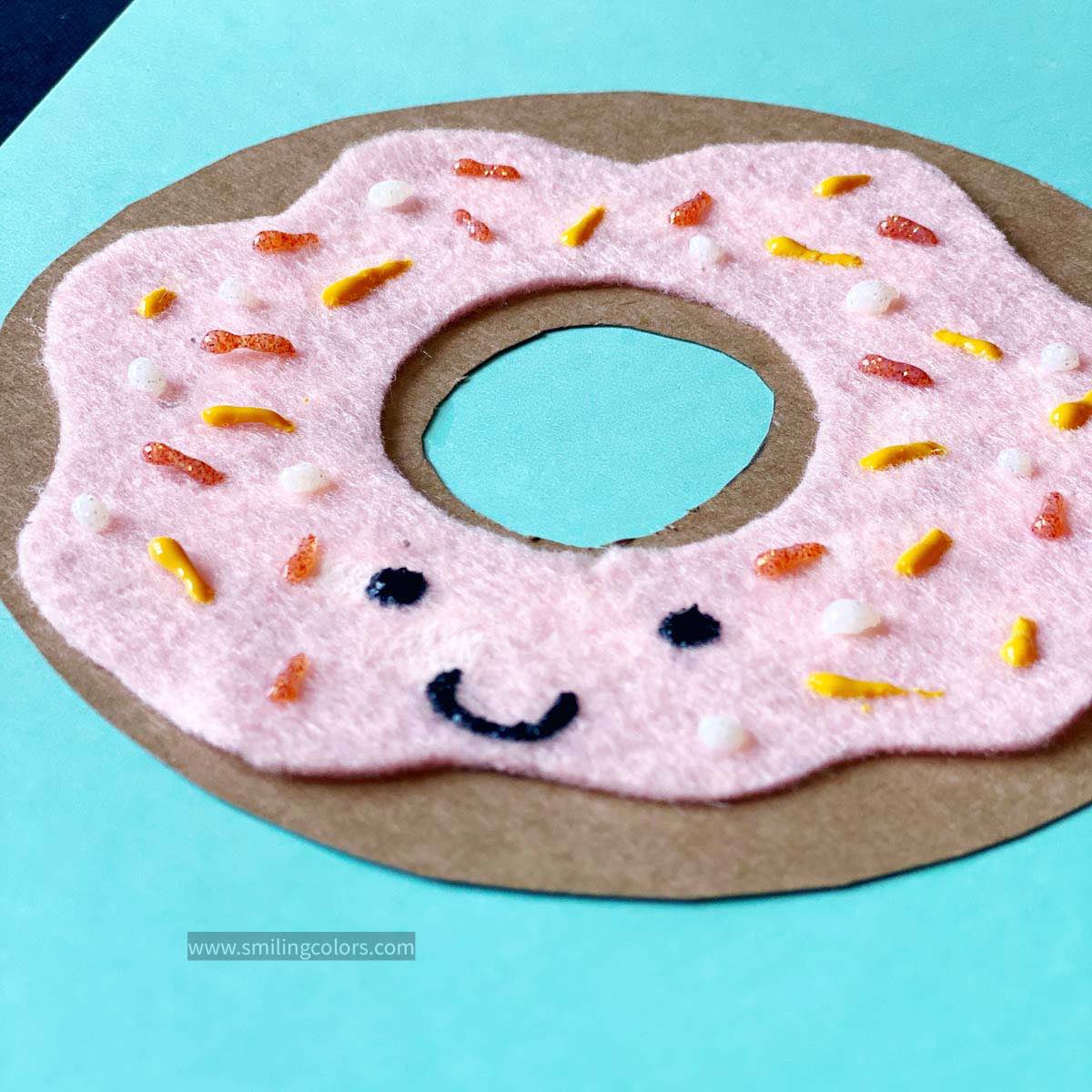 Donut Craft Notebook: Make a Party of it! - Smiling Colors