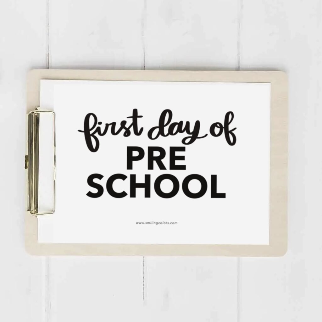FREE First Day of School Printable Signs Pre School to 12th!