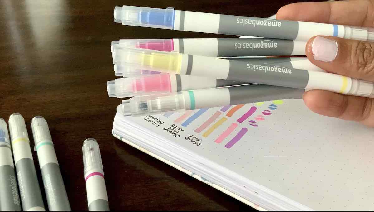 The Best Pastel Highlighters in Pretty Colors - Smiling Colors