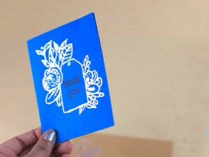 How To Apply Gold Leaf Step by Step + FAQs! - Smiling Colors