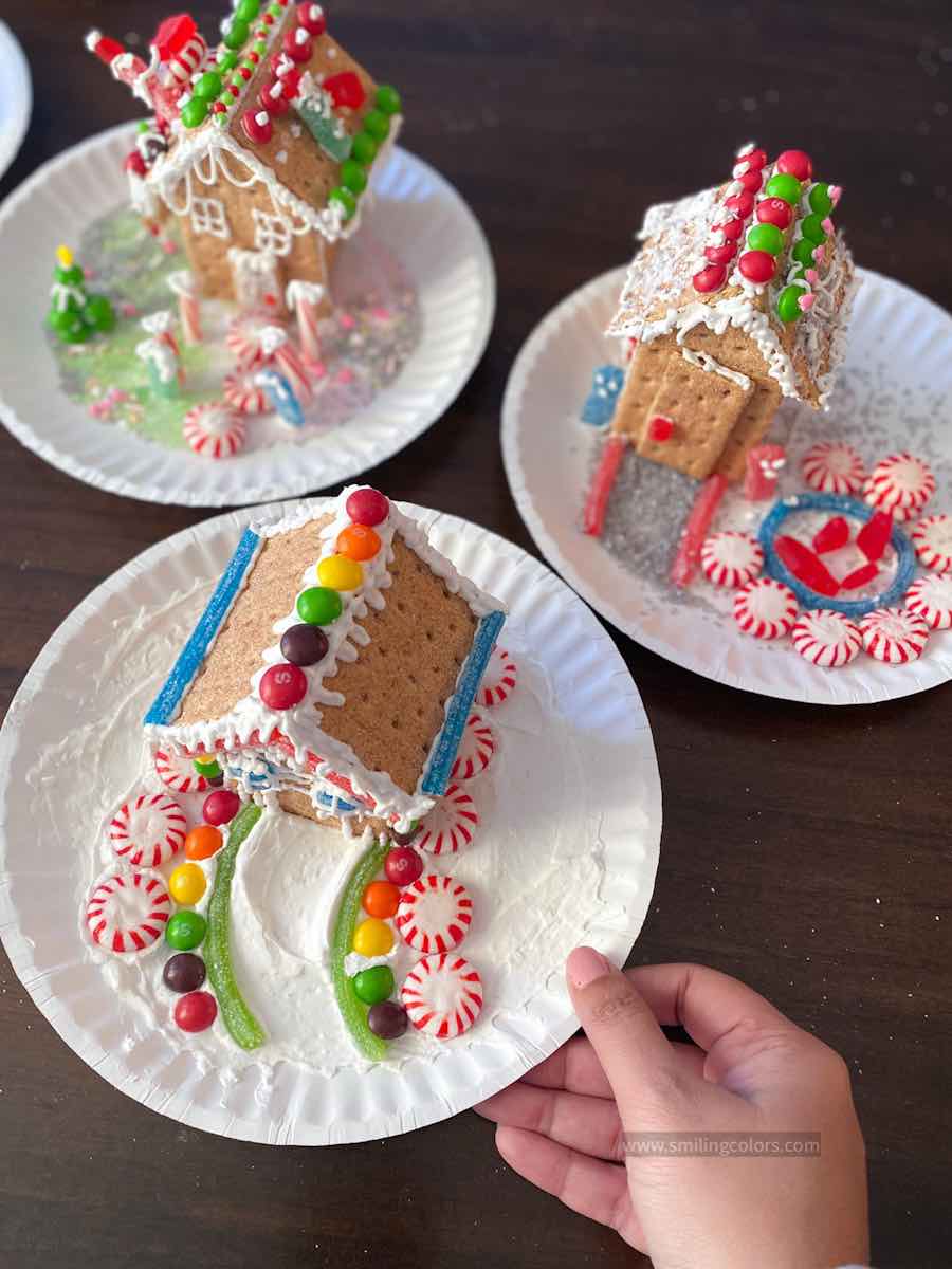How to Make a Gingerbread House with Graham Crackers Easy